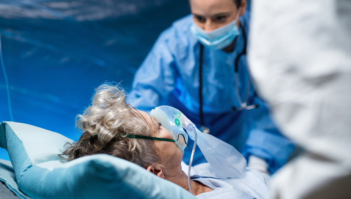 Acute Cardiac Events More Common in COVID-19 Patients With Heart ...