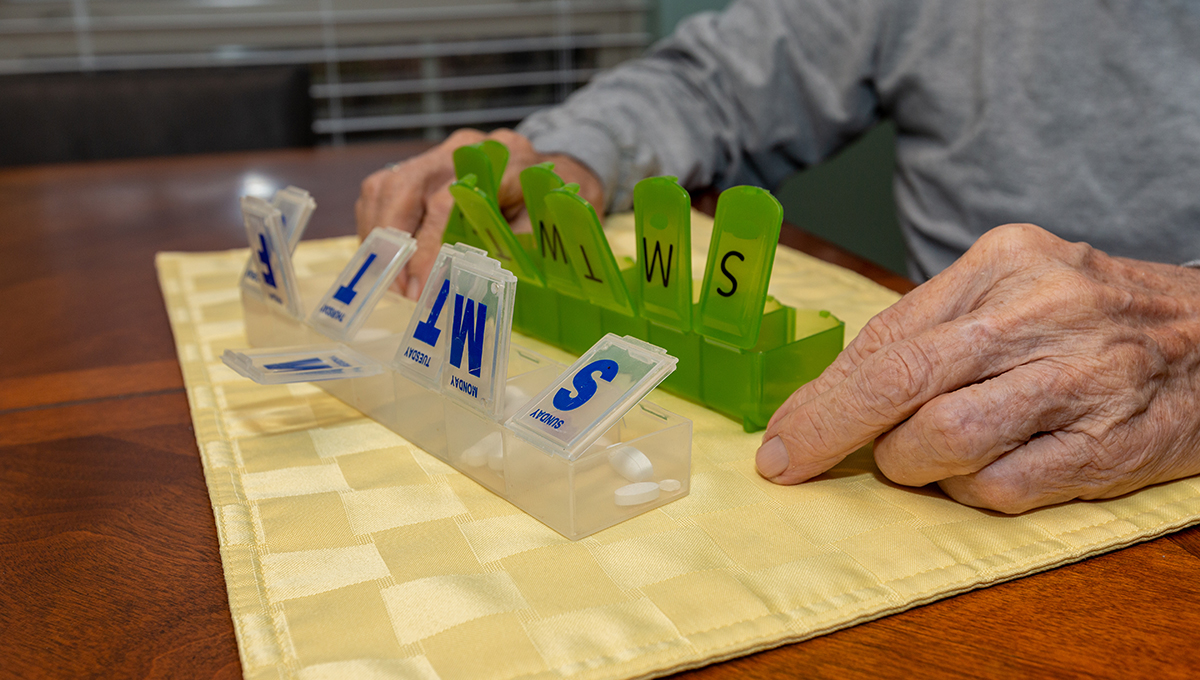 Ezetimibe Plus Moderate-Dose Statins May Aid Compliance in the Elderly ...