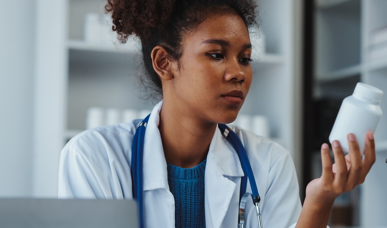 DOAC Don’ts: New Review Clarifies When Not to Use Direct Oral ...